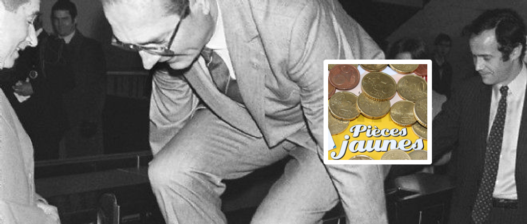 Macron : "les pièces jaunes financeront finalement les funérailles de ...